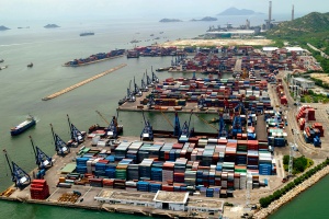 香 港 內 河 碼 頭